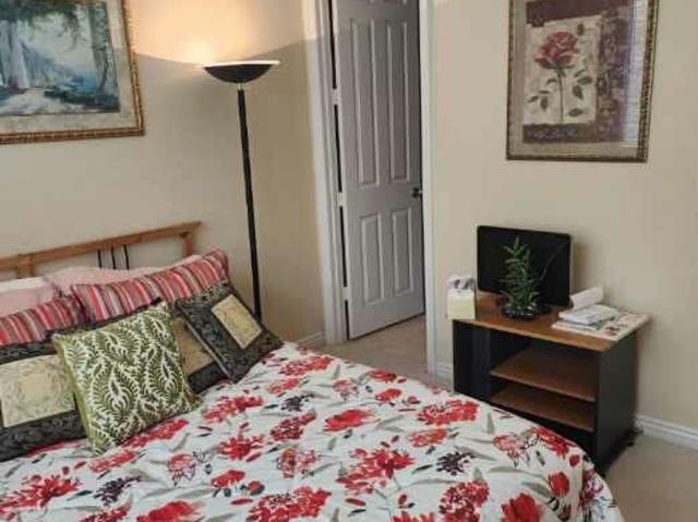Single Large Room & Bath With Private Entrance