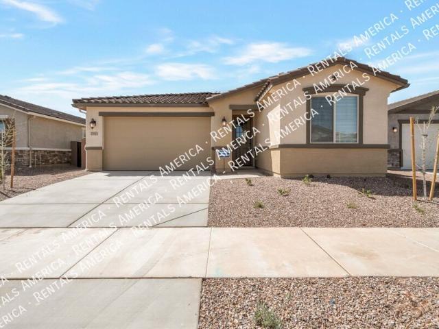 SINGLE LEVEL 4BR WITH OFFICE IN EMPIRE POINTE