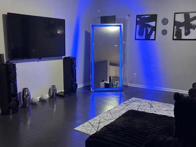 Single Room in 4 bed house in Charlotte