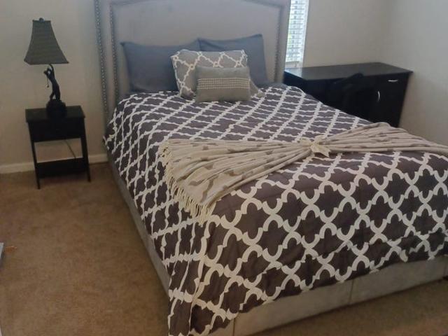 Single Room in 4 bed house in Homestead