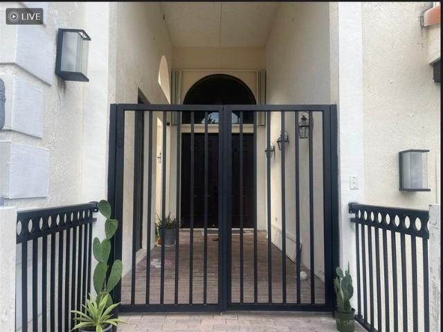 Single Room in 5 bed house in Cutler Bay