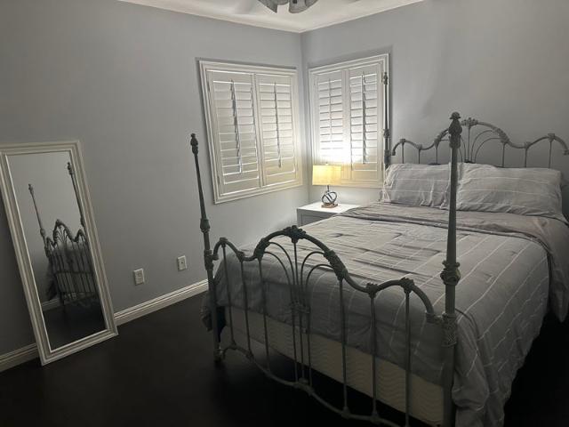 Single Room in 6 bed house in Fontana