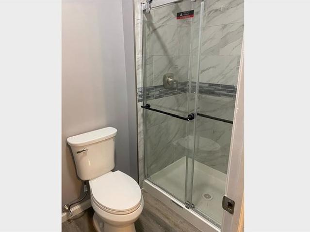 Single Room in 1 bed house in Baltimore