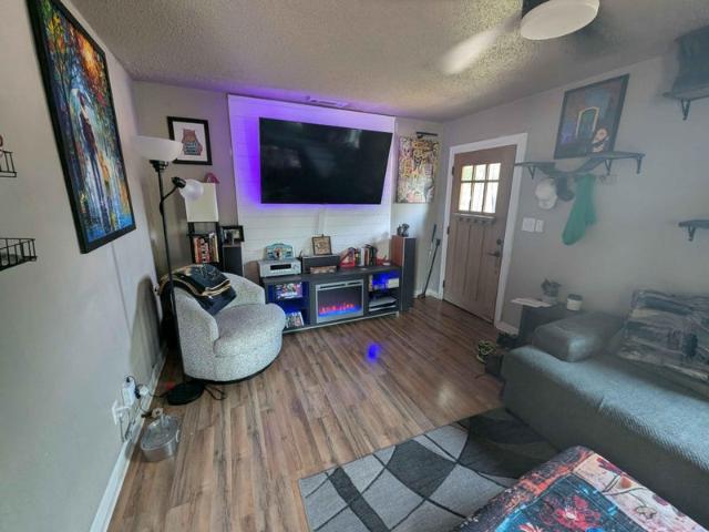 Single Room in Weatherford Right Outside Ft Worth