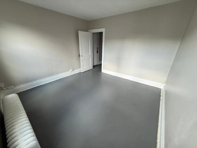 Single Unit in Hartford | 82 James St | $mo | Avai