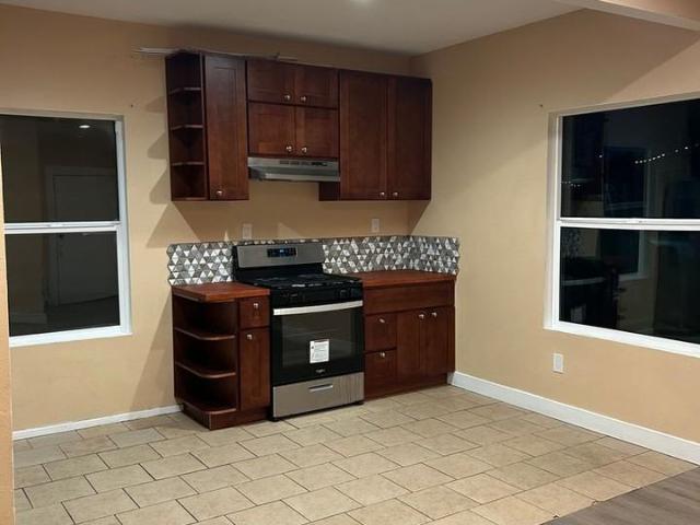 Sicard 2 Bedroom Apartment for Rent at 534 Sicard St, San Diego, CA 92113 Logan Heights