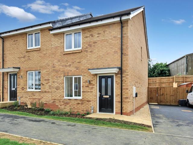 Sickle Drive, Wellingborough NN8, 2 bed semi detached house to rent, £1,300 pcm | PrimeLocation