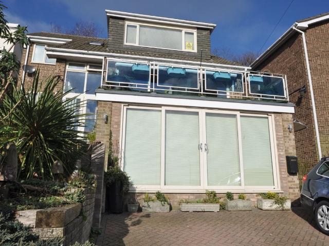 Sidwell Park, Benfleet, Essex SS7, 1 bed flat to rent, £1,100 pcm | PrimeLocation