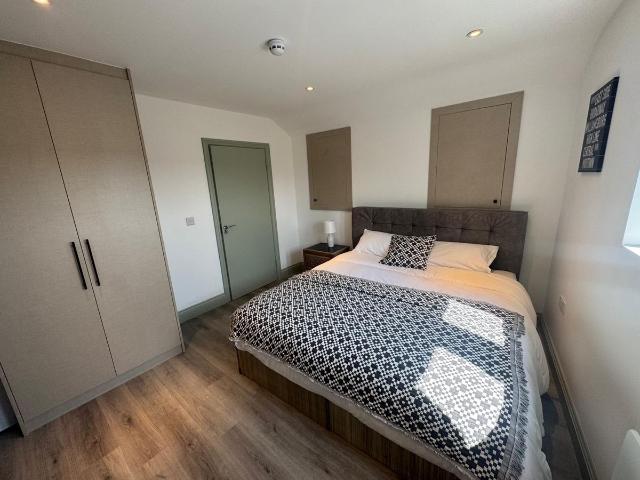 Sidcup DA15, Room to rent, £950 pcm | PrimeLocation