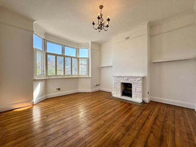 Sidcup Road, Greenwich, London SE12, 3 bed semi detached house to rent, £2,300 pcm | PrimeLocation