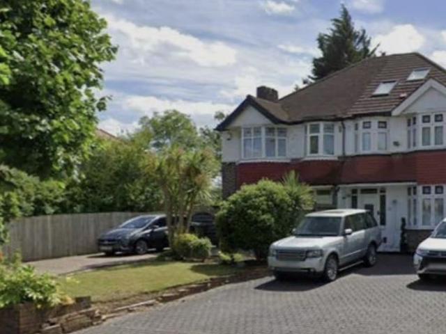 Sidcup Road, London SE9, 5 bed semi detached house to rent, £2,900 pcm | PrimeLocation