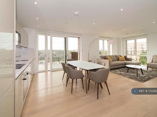 Siddal Apartments, London, SE17 2 bed flat to rent £3,350 pcm £773 pw