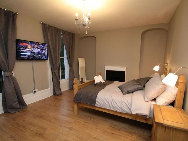 Sidney Square, Whitechapel E1, 6 bed shared accommodation to rent, £1,040 pcm | PrimeLocation
