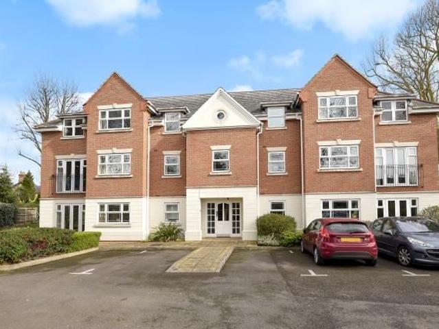 Sidney Road, Walton On Thames KT12, 2 bed flat to rent, £1,600 pcm | PrimeLocation