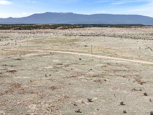 Siegel Way, Pueblo, CO 81001