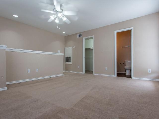 Siena Courtyards Apartments 1 Bedroom Apartment for Rent at 13503 Northborough Dr, Houston, TX 77067 Greater Greenspoint