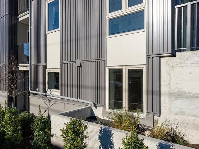 Sienna Apartments Studio Apartment for Rent at 207 18th Ave, Seattle, WA 98122 Minor