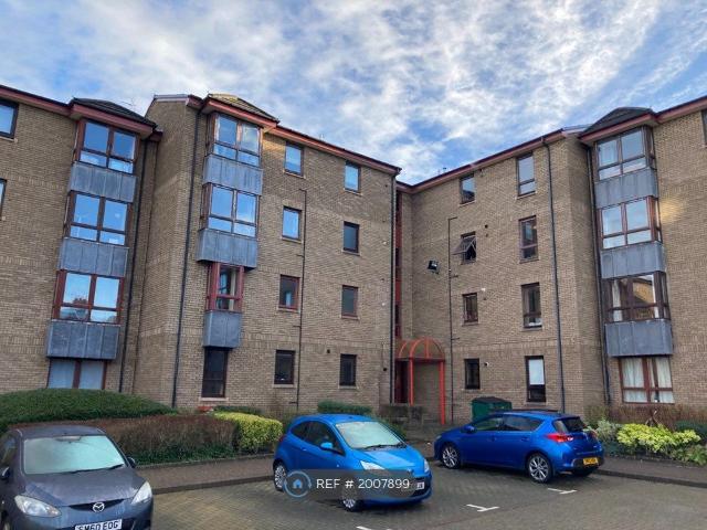 Sienna Gardens, Edinburgh EH9, 3 bed flat to rent, £2,250 pcm | PrimeLocation