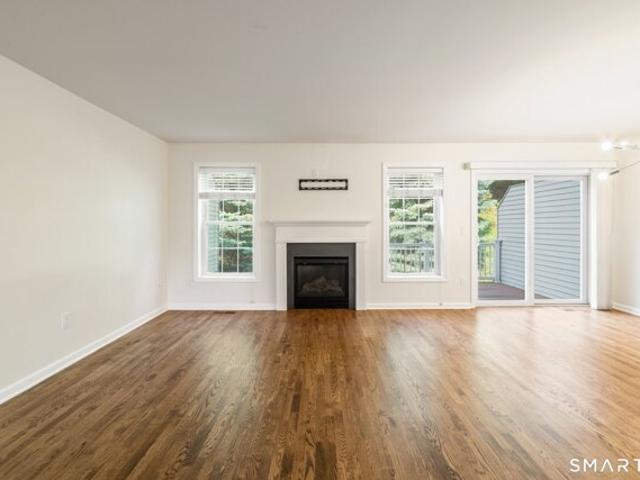 Sienna Dr Unit,danbury, Home For Sale