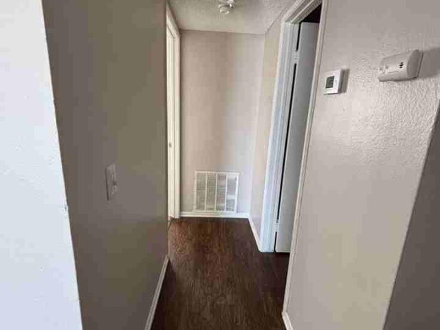 Sierra Canyon Apartments 3 Bedroom Apartment for Rent at 27520 Sierra Hwy, Santa Clarita, CA 91351