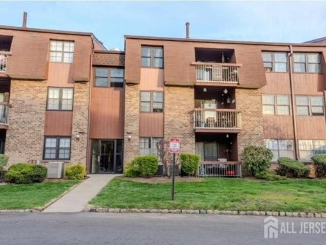 Sierra Ct Unit B, Middlesex, Condo For Sale