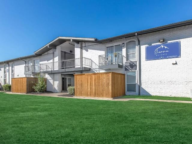Sierra Heights 1 Bedroom Apartment for Rent at 1929 E Grauwyler Rd, Irving, TX 75061