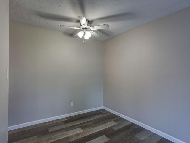 Sierra Terrace 2 Bedroom Apartment for Rent at 10231 Northeast Tillamook Street, Portland, OR 97220 Parkrose Heights