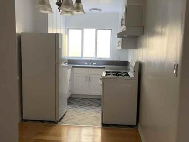 Sierra Vista 5460 Studio Apartment for Rent at 5460 Sierra Vista Ave, Los Angeles, CA 90038 Hollywood Studio District