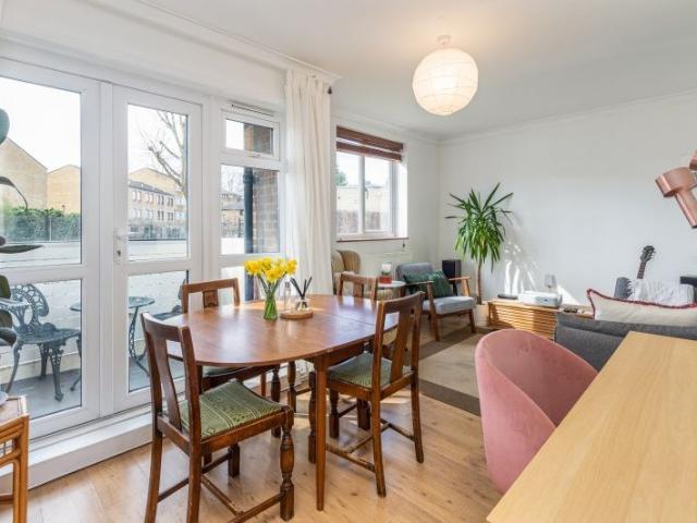Sigdon Road, London E8, 2 bed flat to rent, £2,750 pcm | PrimeLocation