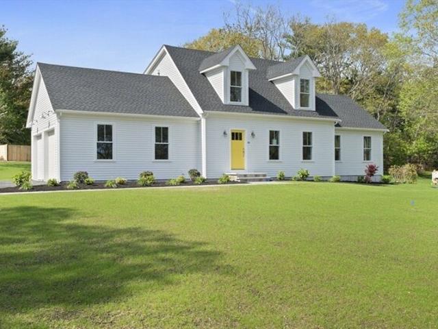 Signal Hill Rd, Marshfield, Home For Sale