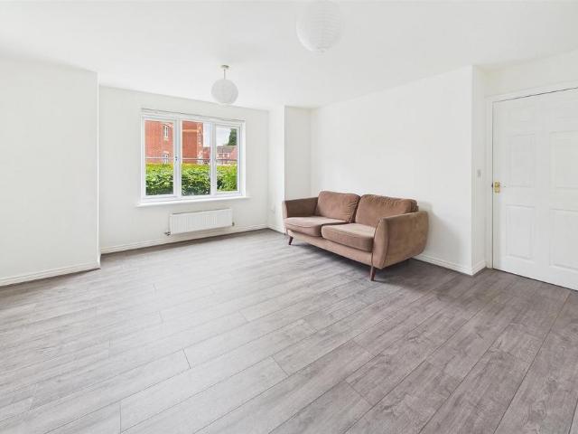 Signet Square, Coventry CV2 2 bed apartment to rent £1,050 pcm £242 pw