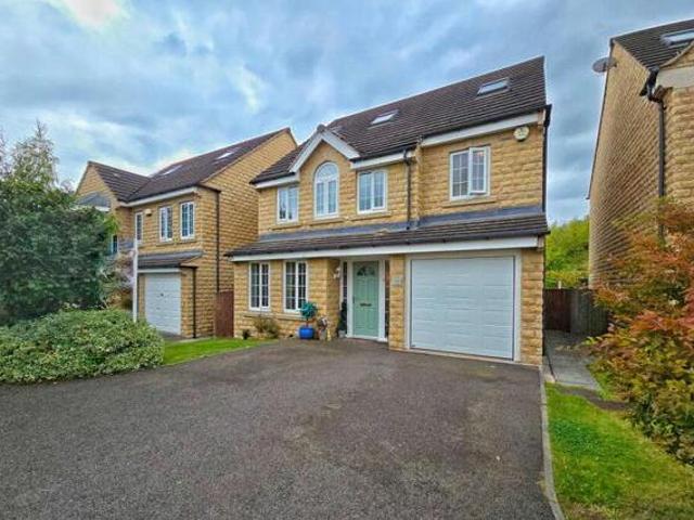 Silverwood Road, Woolley Grange, 5 Bedroom Detached