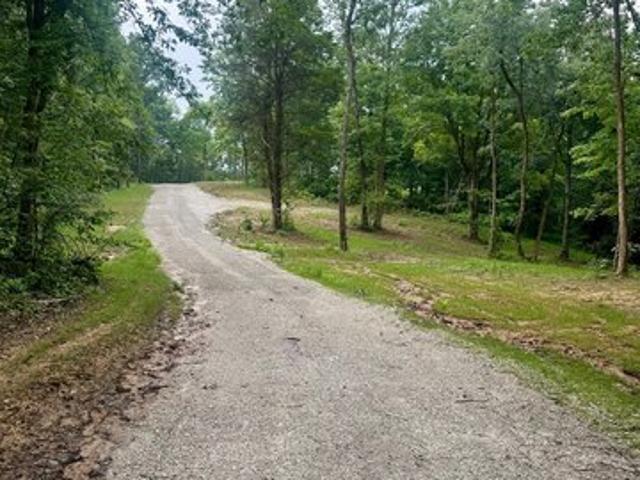 Silver City Huntsville Rd, Morgantown, KY 42261
