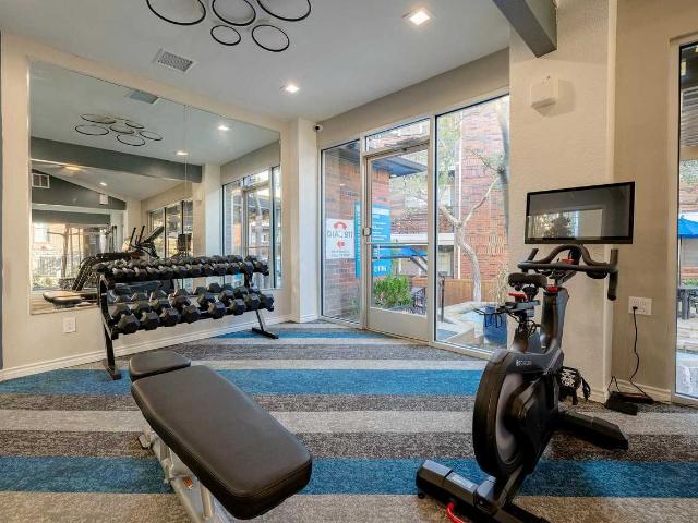 Silver Creek 1 Bedroom Apartment for Rent at 18949 Marsh Ln, Dallas, TX 75287