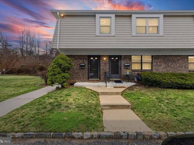 Silver Ct, Hamilton, Home For Sale