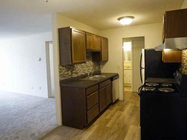Silver Bell Apartments 2 Bedroom Apartment for Rent at 2091 Silver Bell Rd, Eagan, MN 55122
