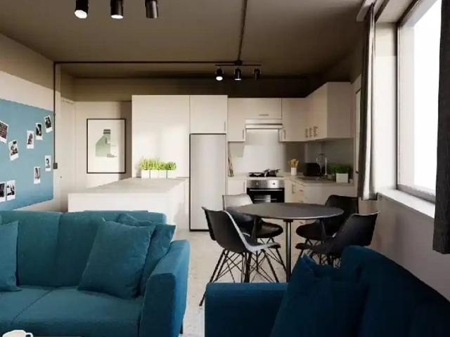 Silver Ensuite
