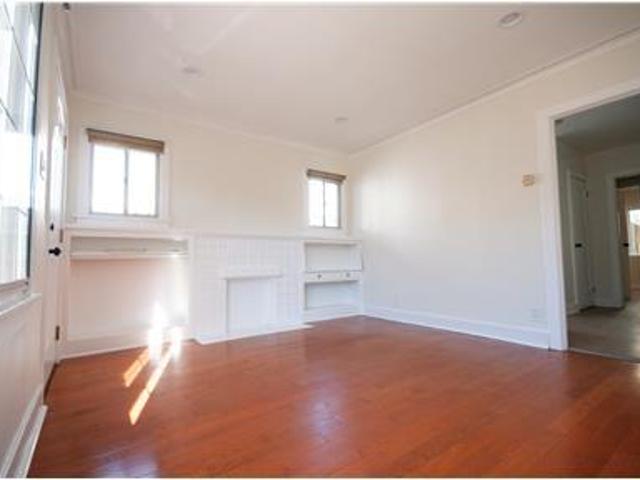 Silver Lake 1bd Duplex with Washer/Dryer in Unit