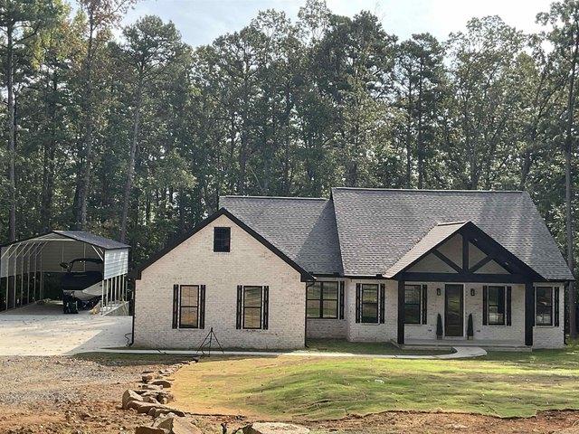Silver Shrs, Greers Ferry, AR 72067