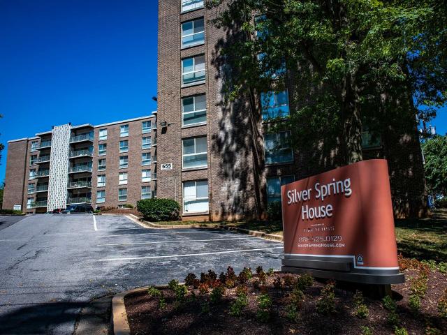 Silver Spring House