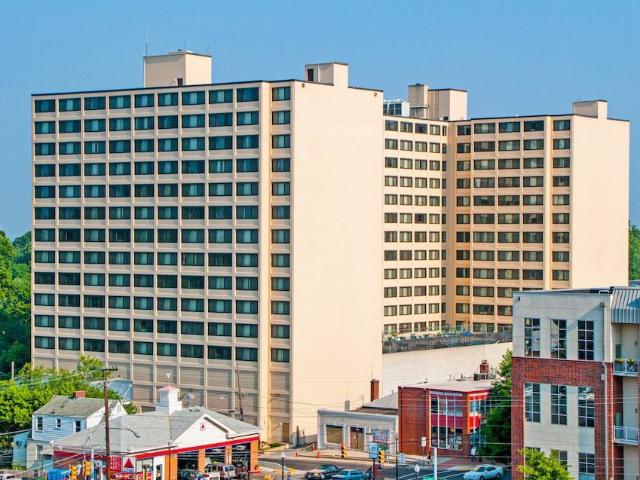 Silver Spring Towers Studio Apartment for Rent at 816 Easley St, Silver Spring, MD 20910
