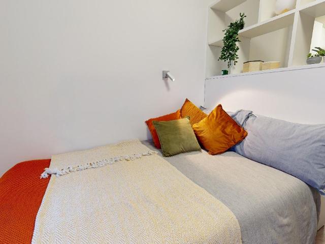 Silver Studio, at iQ City