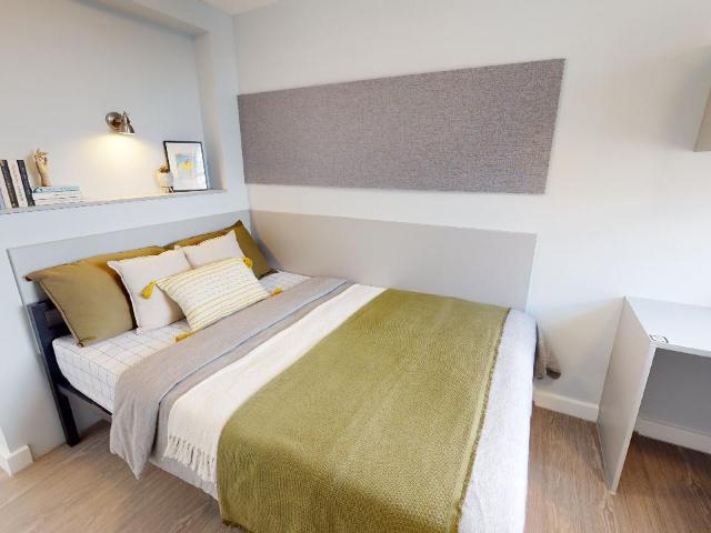 Silver Studio, at iQ Tufnell House