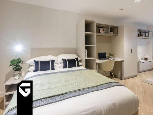 Silver Studio I The Quarter House 1 bed bungalow to rent £1,582 pcm £365 pw