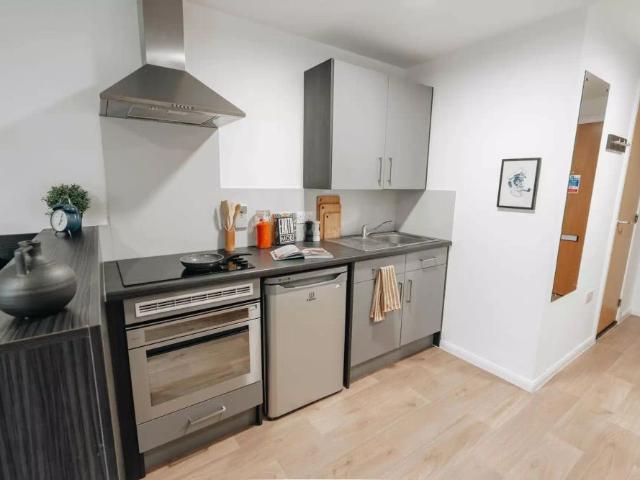 Silver Studio Riverside