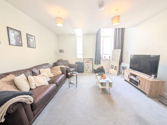 Silver Street, Kettering NN16, 1 bed flat to rent, £725 pcm | PrimeLocation