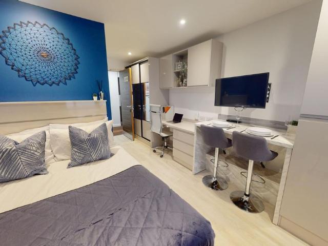 Silver Street, Reading RG1, Studio to rent, £1,421 pcm | PrimeLocation