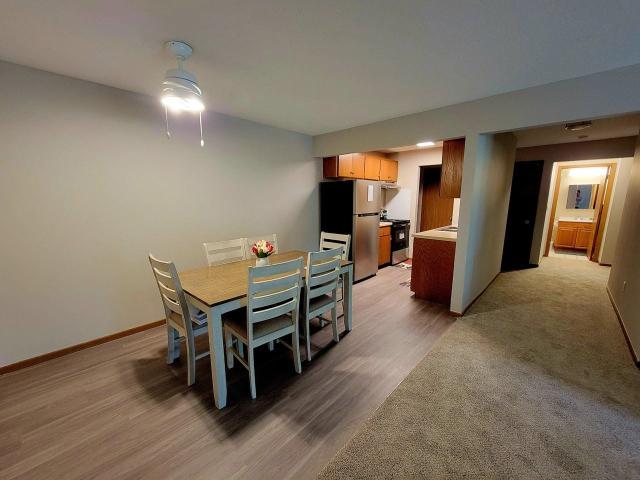Silver Pines 2 Bedroom Apartment for Rent at 2099 Silver Bell Rd, Eagan, MN 55122