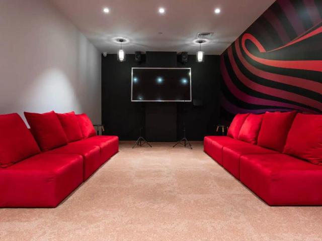 Silver Plus Ensuite