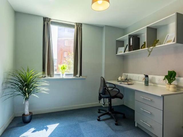 Silver Plus Ensuite